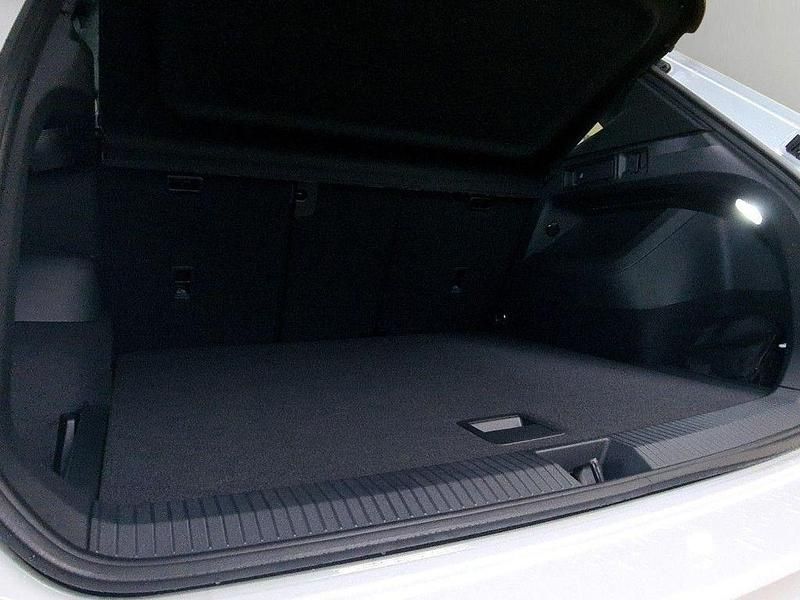 Neu 2026 VW Tiguan R-line 193 PS SUV – Bayern (Händler) – 56.790 ...