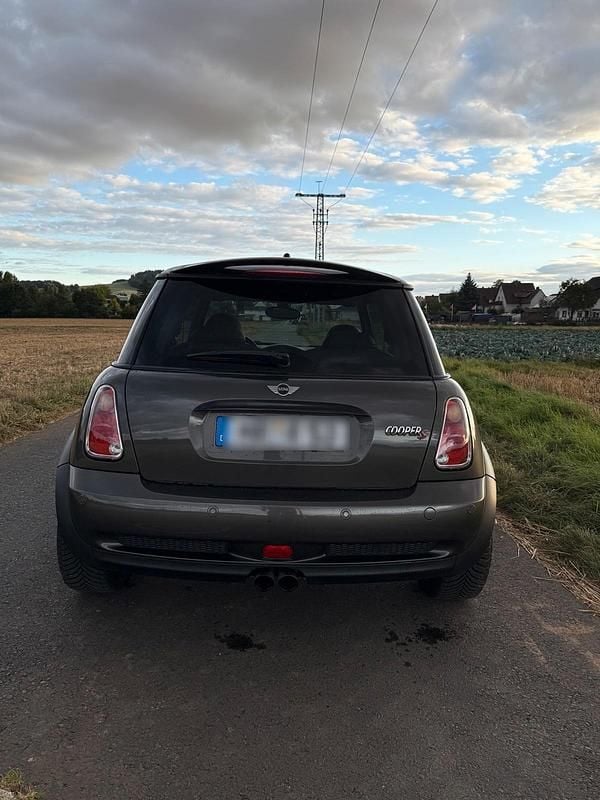 Gebraucht 2005 Mini John Cooper Works 211 PS Kleinwagen – 34587 Hessen ...