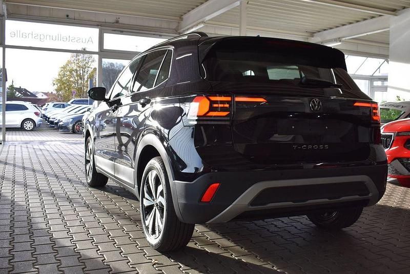 Neu 2025 VW T-Cross Life 116 PS SUV – Bayern (Händler) – 26.990 ...