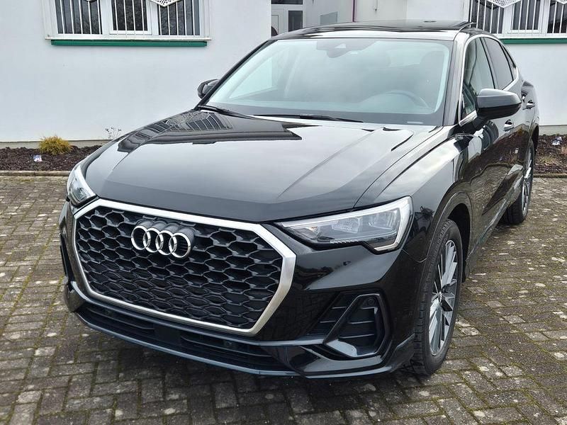 Gebraucht 2020 Audi Q3 Sportback Basis 150 PS SUV – 77971 Baden ...