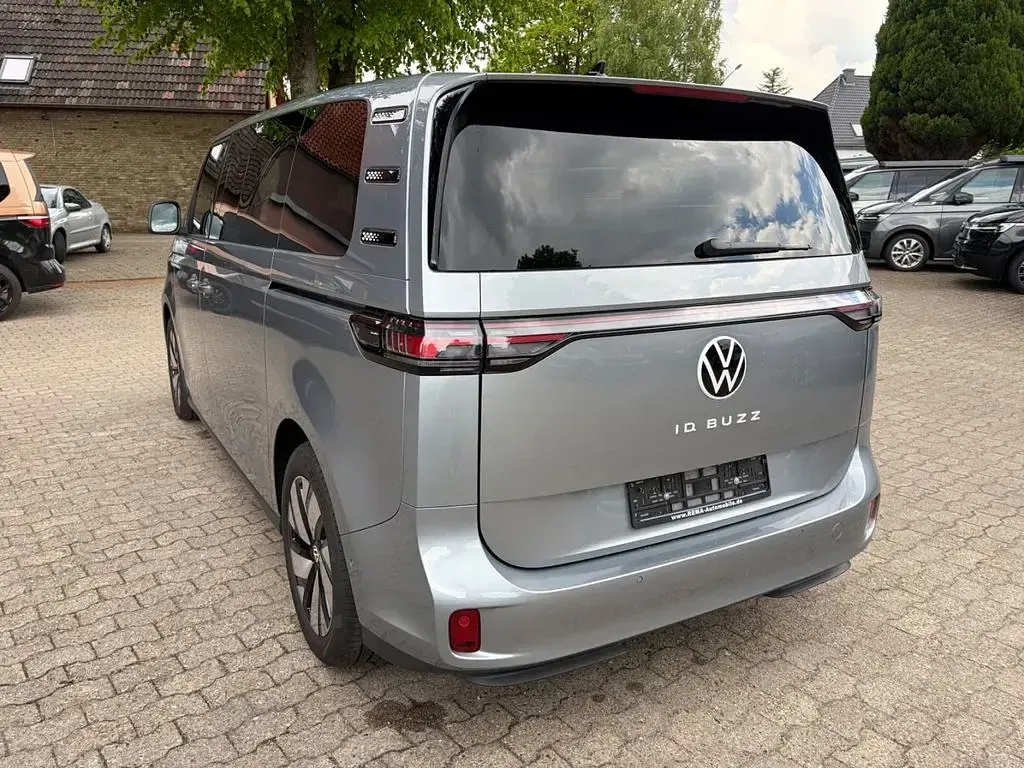 Gebraucht VW ID. Buzz Pro 286 PS (2025) in Flensburg - 53.980 € | AutoUncle