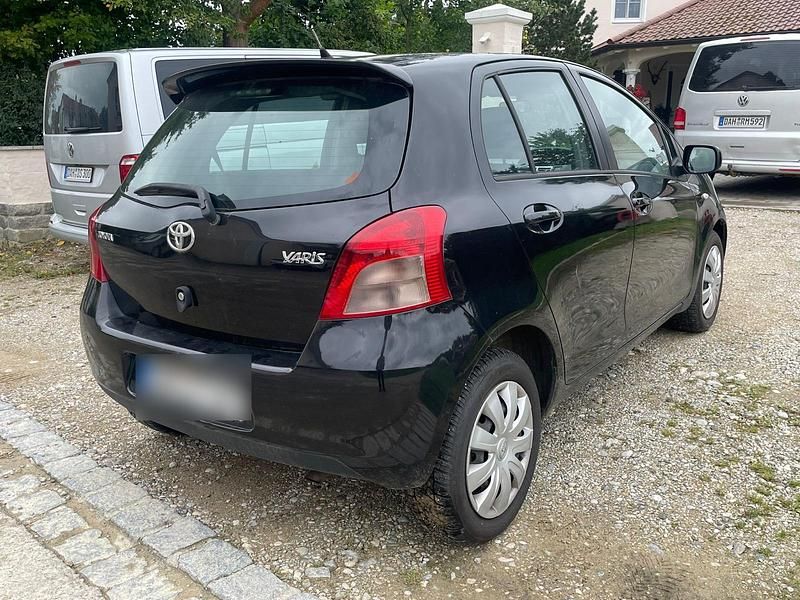 Gebraucht 2009 Toyota Yaris 87 PS Kleinwagen – 85221 Kr. Dachau ...