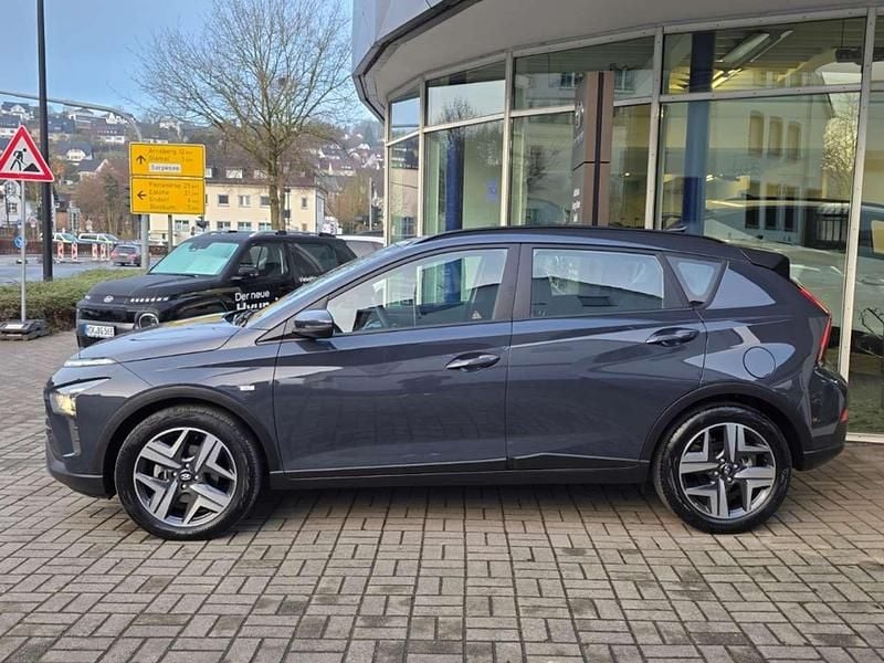 Gebraucht 2021 Hyundai Bayon Trend 101 PS SUV – 59846 Sundern (Händler ...