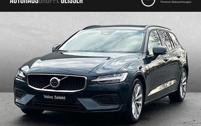 Neu 2025 Volvo V60 Core 350 PS Kombi – Baden-Württemberg (Händler) – 46 ...