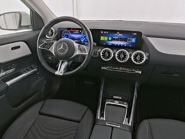 Gebraucht 2024 Mercedes EQA300 Progressive 228 PS SUV – Hamburg ...