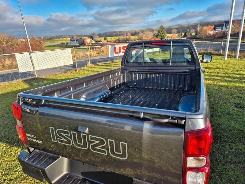 Neu 2025 Isuzu D-Max 163 PS SUV – Sachsen (Händler) – 39.211 € (Guter ...
