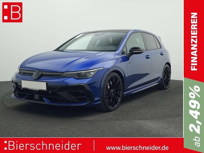 Gebraucht 2025 VW Golf Black Edition 333 PS Limousine – Bayern (Händler ...