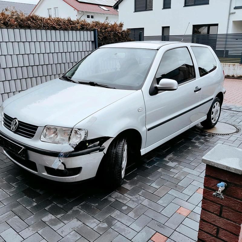 Gebraucht 2000 VW Polo 60 PS Kleinwagen – 30455 Hannover - Ahlem ...