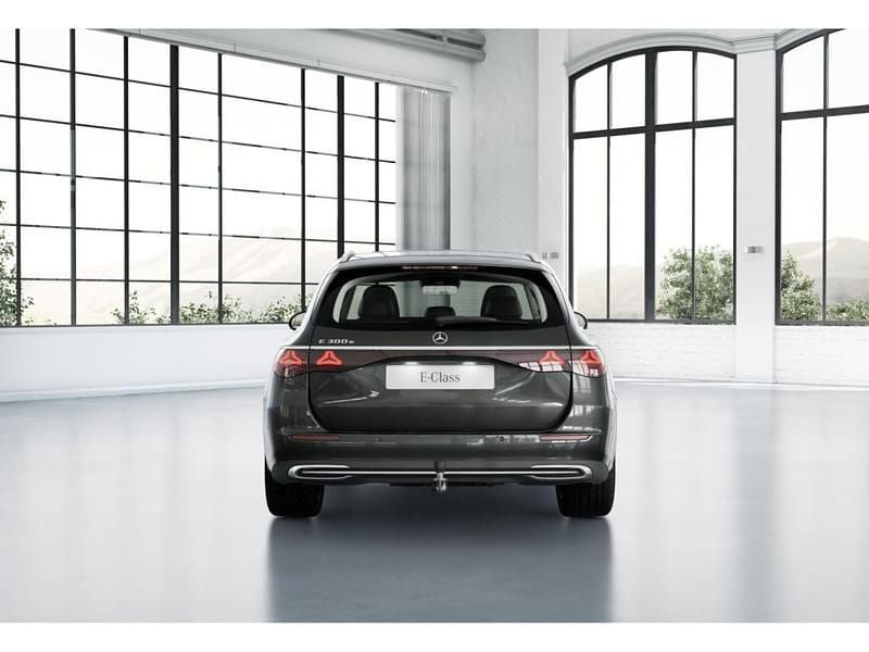 Gebraucht 2025 Mercedes E300 Avantgarde 204 PS Kombi – Bayern (Händler ...