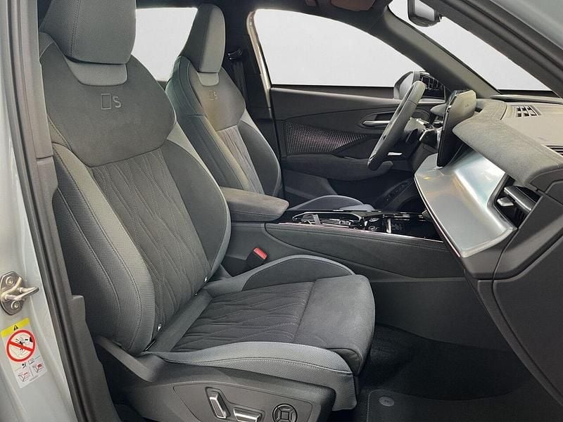 Gebraucht 2025 Audi Q3 S-Line 265 PS SUV – 65189 Wiesbaden (Händler ...