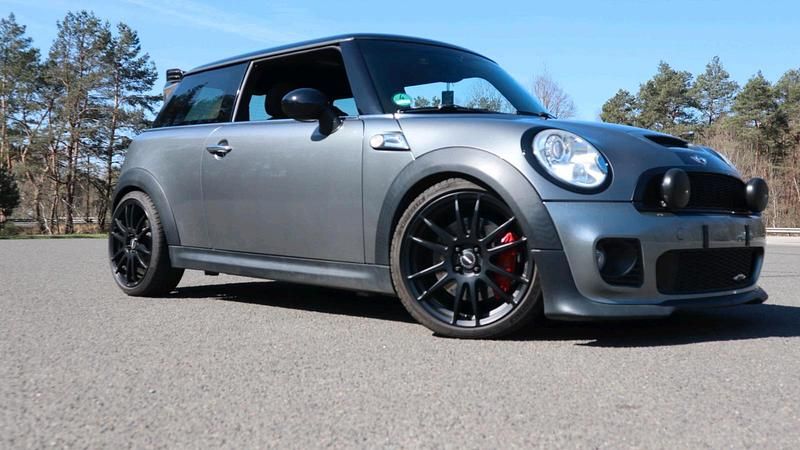 Gebraucht 2010 Mini John Cooper Works 211 PS Kleinwagen – 66877 ...