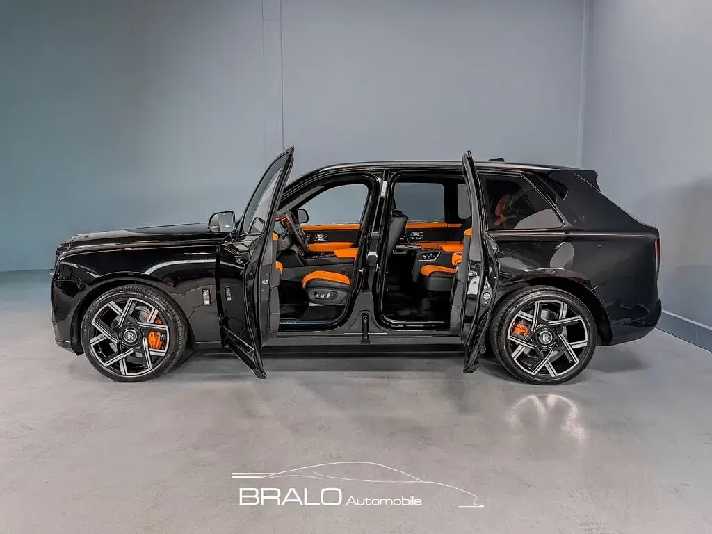 Neu Rolls Royce Cullinan 600 PS (2026) in Hamburg - 594.999 € | AutoUncle