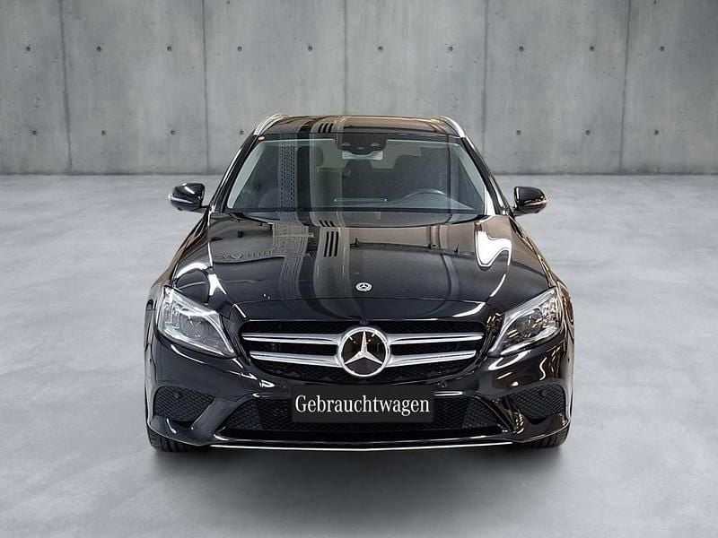 Gebraucht 2020 Mercedes C300e Avantgarde 211 PS Limousine – Rheinland ...