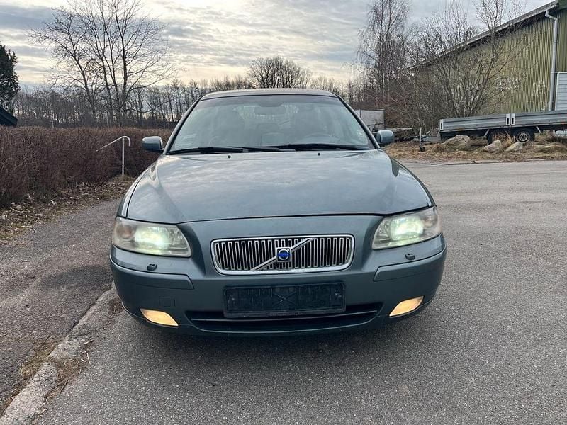 Gebraucht Volvo V70 260 PS (2004) - 1.200 € | AutoUncle