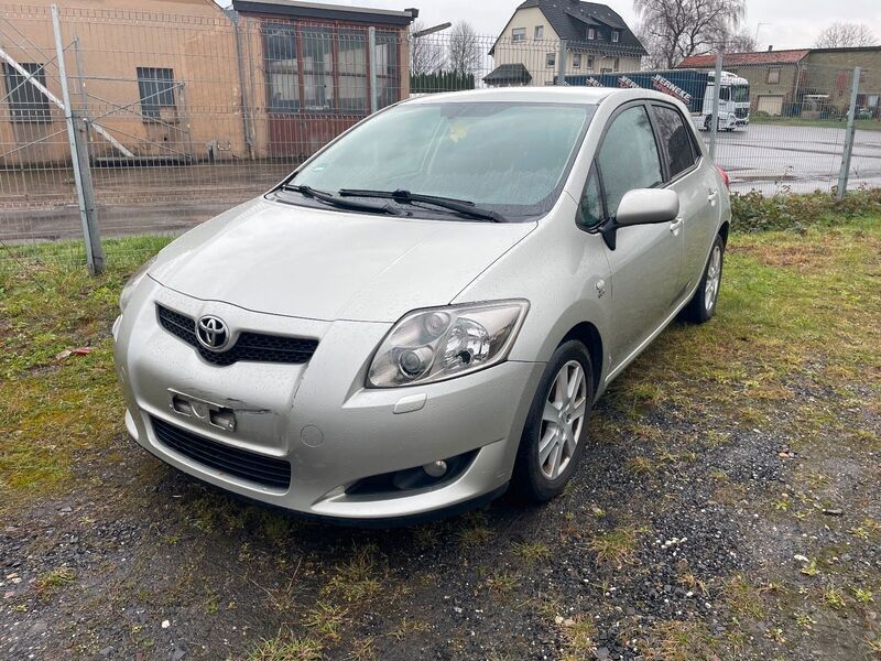 Verkauft Toyota Auris 2.2 D-CAT, gebraucht 2009, 166.000 km in Nordrhein-Westfa...