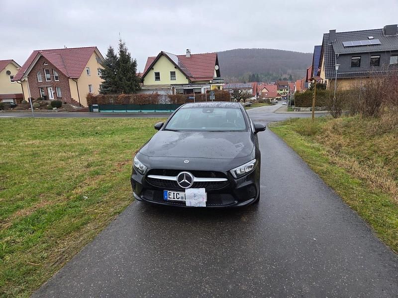 Gebraucht 2019 Mercedes A180 116 PS Limousine – 37318 Thüringen - Uder ...