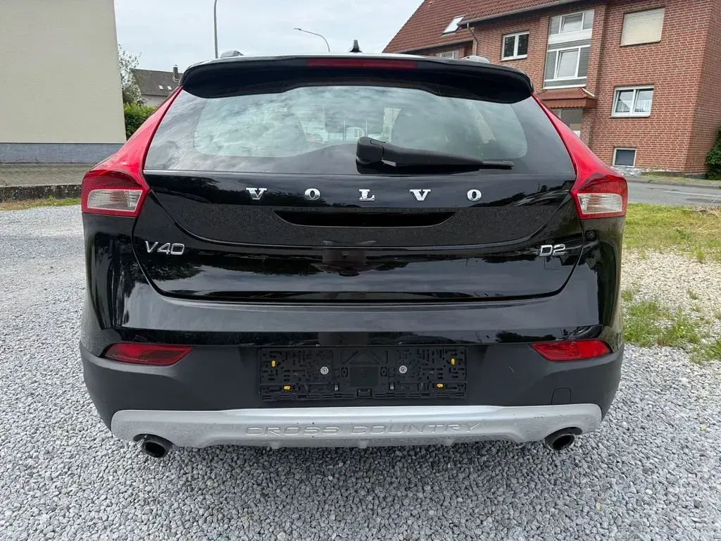 Gebraucht Volvo V40 CC Basis 120 PS (2018) in Nordrhein-Westfalen ...
