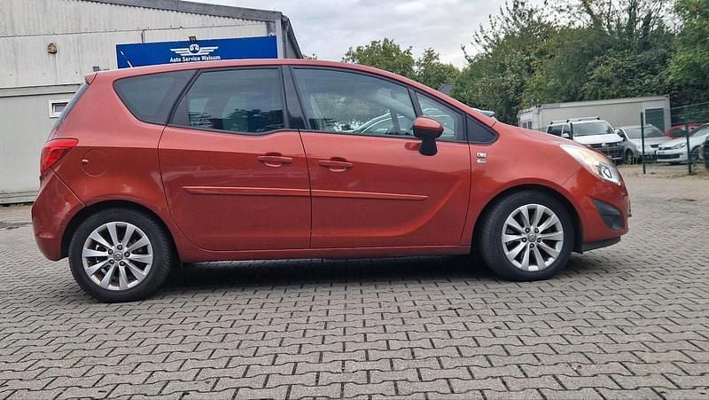 Gebraucht 2012 Opel Meriva 130 PS Van / Kleinbus – 47179 Duisburg ...