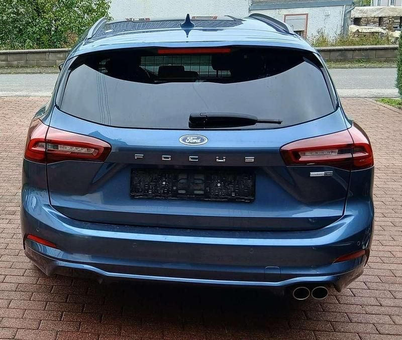 Gebraucht 2023 Ford Focus ST-Line 125 PS Kombi – 54597 wallersheim ...