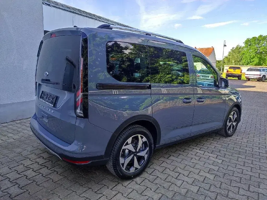 Gebraucht Ford Tourneo Connect Active 122 PS (2026) in Sachsen-Anhalt ...