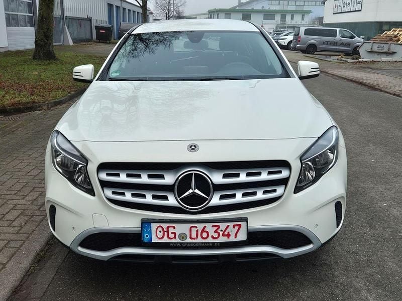 Gebraucht 2017 Mercedes 220 177 PS Limousine – 77971 Baden-Württemberg ...