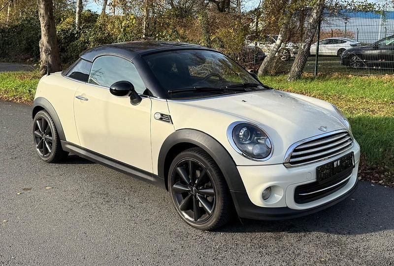 Gebraucht 2012 Mini Cooper Coupé 122 PS Coupé – 46236 Nordrhein ...