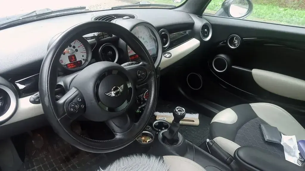 Gebraucht Mini Cooper D 111 PS (2011) in Bayern - Ottobeuren - 6.000 ...
