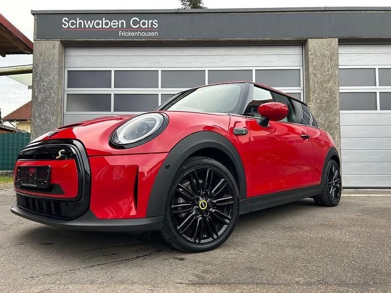 Gebraucht 2023 Mini Cooper SE 184 PS Kleinwagen – Baden-Württemberg ...