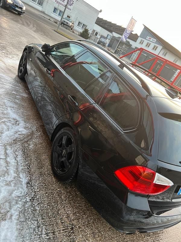Gebraucht 2009 BMW 320 210 PS Kombi – 84307 Bayern - Eggenfelden ...