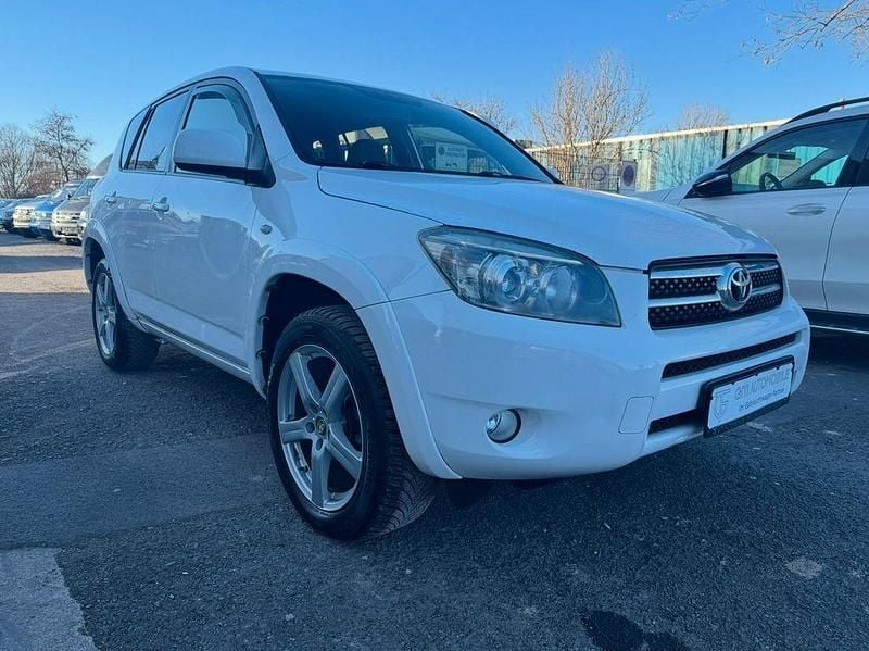 Gebraucht 2007 Toyota RAV4 Executive 177 PS SUV – Hessen (Händler) – 4. ...