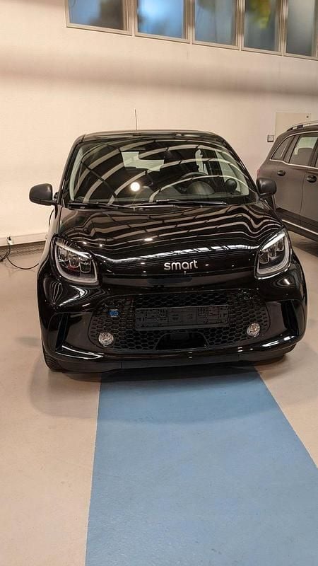 Gebraucht 2021 Smart ForFour Electric Drive Passion 82 PS Kleinwagen ...