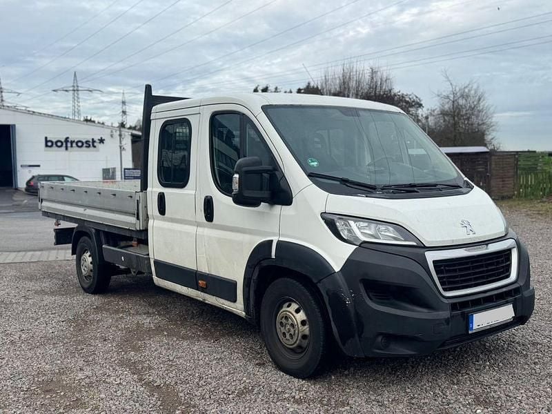 Gebraucht 2020 Peugeot Boxer 165 PS Van – Hessen (Händler) – 9.989 ...