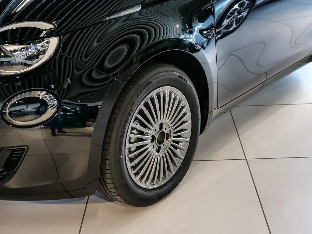 Neu Fiat 500e Icon 95 PS (2026) in Nordrhein-Westfalen - 21.950 ...