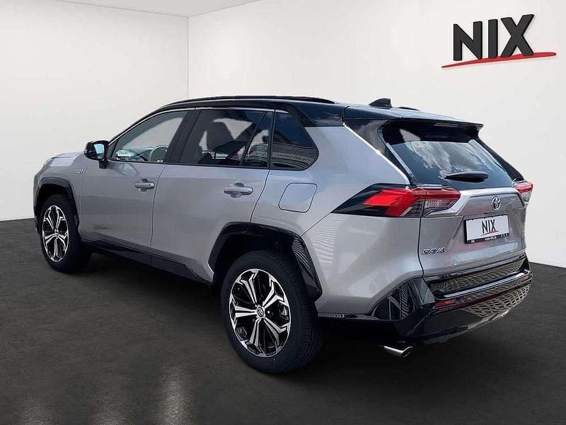 Gebraucht 2024 Toyota RAV4 Hybrid Style 306 PS SUV – 63071 Offenbach ...
