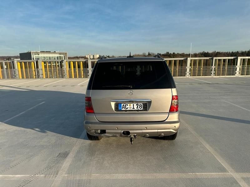 Gebraucht 2005 Mercedes ML270 Edition 163 PS SUV – 52068 Aachen ...