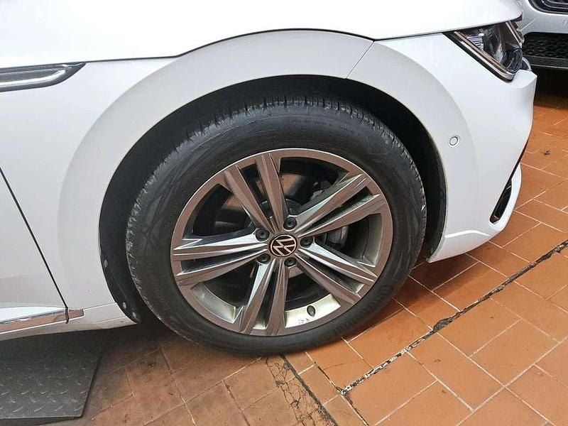 Gebraucht 2021 VW Arteon R-line 200 PS Kombi – Niedersachsen (Händler ...