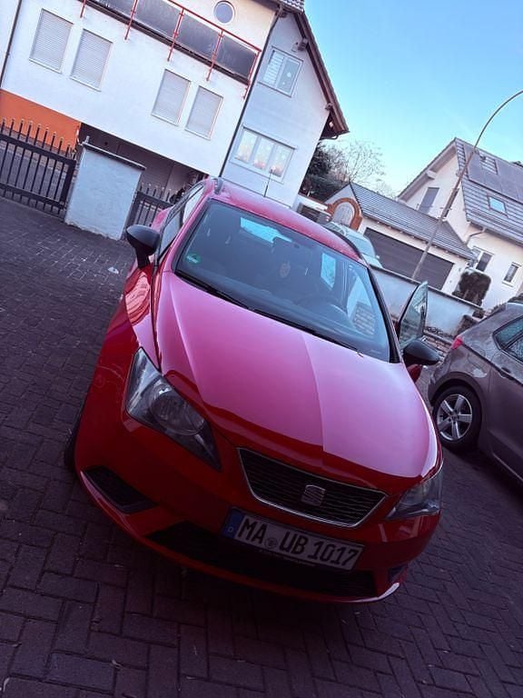 Gebraucht 2012 Seat Ibiza Reference 69 PS Limousine – Hessen (Privat ...