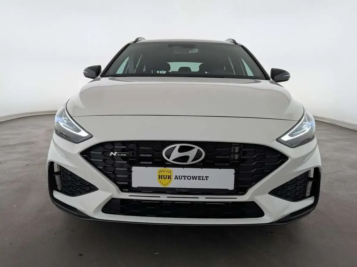 Gebraucht Hyundai i30 N Line 150 PS (2026) in Düsseldorf - 26.860 ...