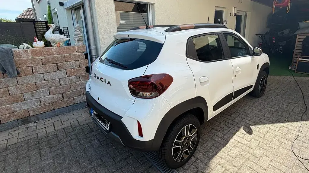 Gebraucht Dacia Spring Extreme 65 PS (2023) in Nordrhein-Westfalen - 11 ...