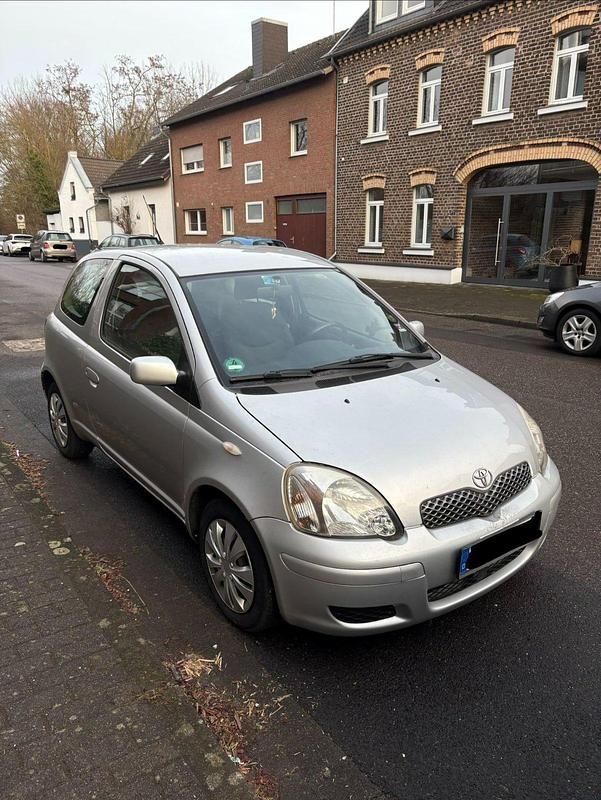 Gebraucht 2005 Toyota Yaris 87 PS Kleinwagen – 50374 Nordrhein ...