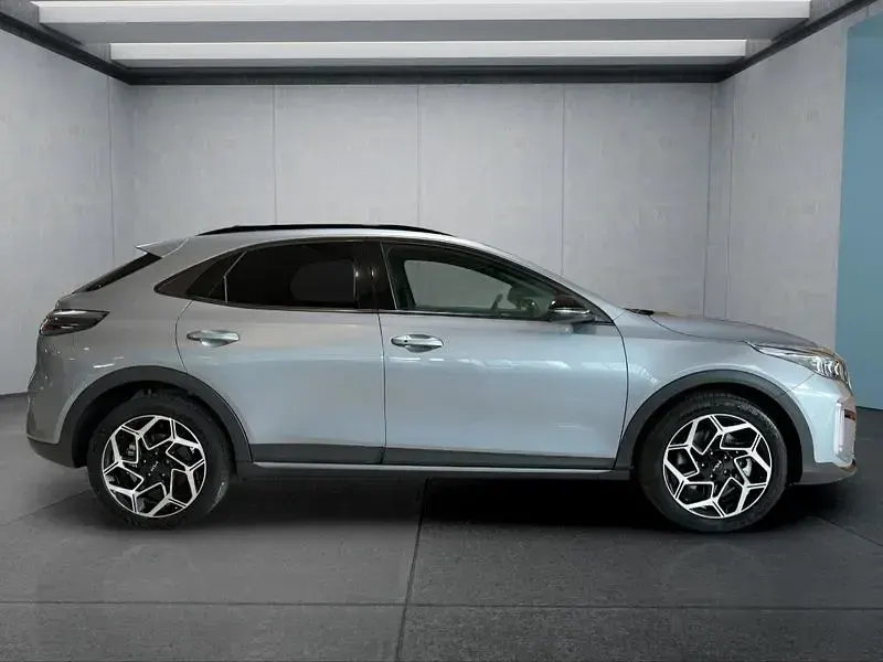 Neu Kia XCeed GT-Line 179 PS (2026) in München - 32.949 € | AutoUncle