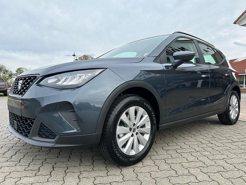 Wunderbar Seat Arona Grau Fotos