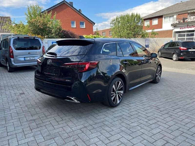 Neu 2025 Toyota Corolla 179 PS Kombi – 48565 Steinfurt (Händler) – 31. ...