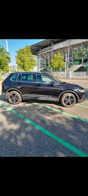 Gebraucht 2023 VW Tiguan Move 131 PS SUV – 38471 Niedersachsen - Rühen ...