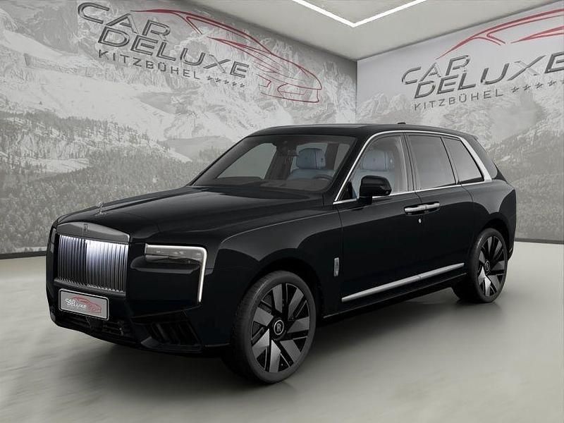 Rolls Royce Cullinan Schwarz