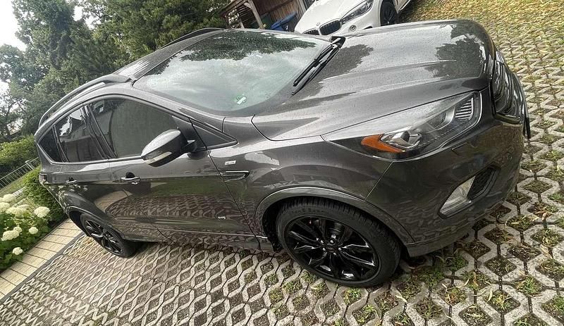 Gebraucht 2017 Ford Kuga ST-Line 150 PS SUV – 85221 Dachau (Privat ...