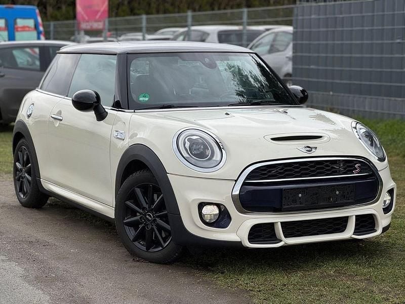 Gebraucht 2015 Mini Cooper S 192 PS Kleinwagen – Nordrhein-Westfalen ...