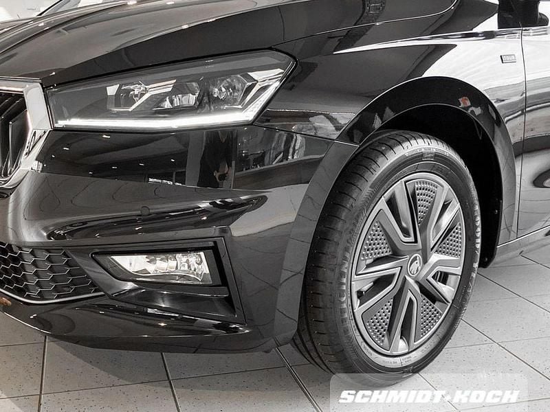 Gebraucht 2025 Skoda Fabia Tour 116 PS Limousine – Niedersachsen ...
