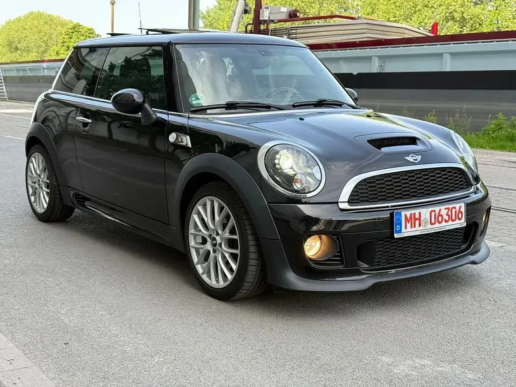 Gebraucht Mini John Cooper Works 184 PS (2014) - 11.888 € | AutoUncle
