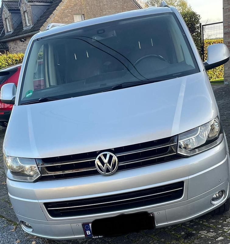 Gebraucht 2012 VW Multivan Highline 179 PS Van – 52078 Aachen - Aachen ...